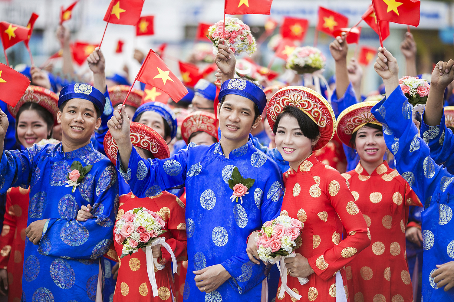 Lễ cưới tập thể dành cho công nhân, người lao động có hoàn cảnh khó khăn được Trung tâm Hỗ trợ ...